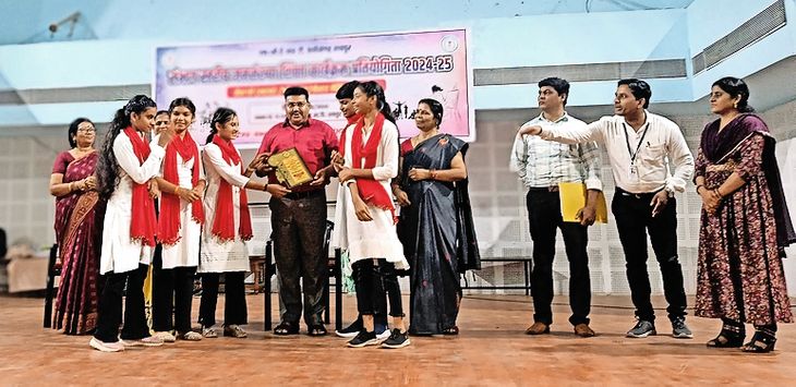 Atmanand Phingeshwar's children selected in role play | आत्मानंद ...