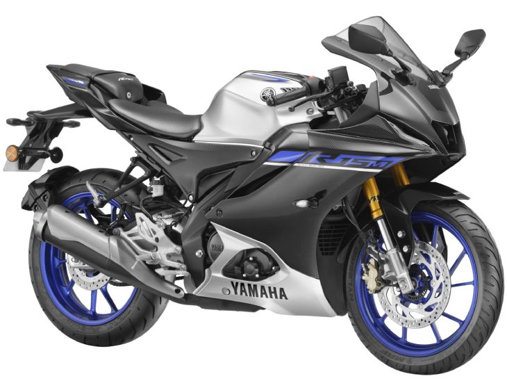 Yamaha R15M Carbon Fiber Pattern Edition Launched