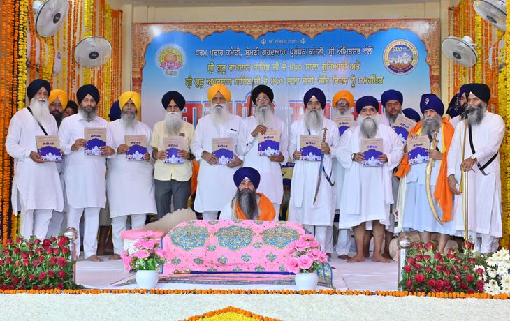 Seva and Simran are the two pillars of Sikhism, the Gurus themselves ...