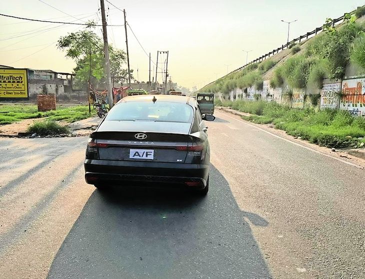 Applied for vehicles are being taken out from the agency without any fear, there is no fear of ...