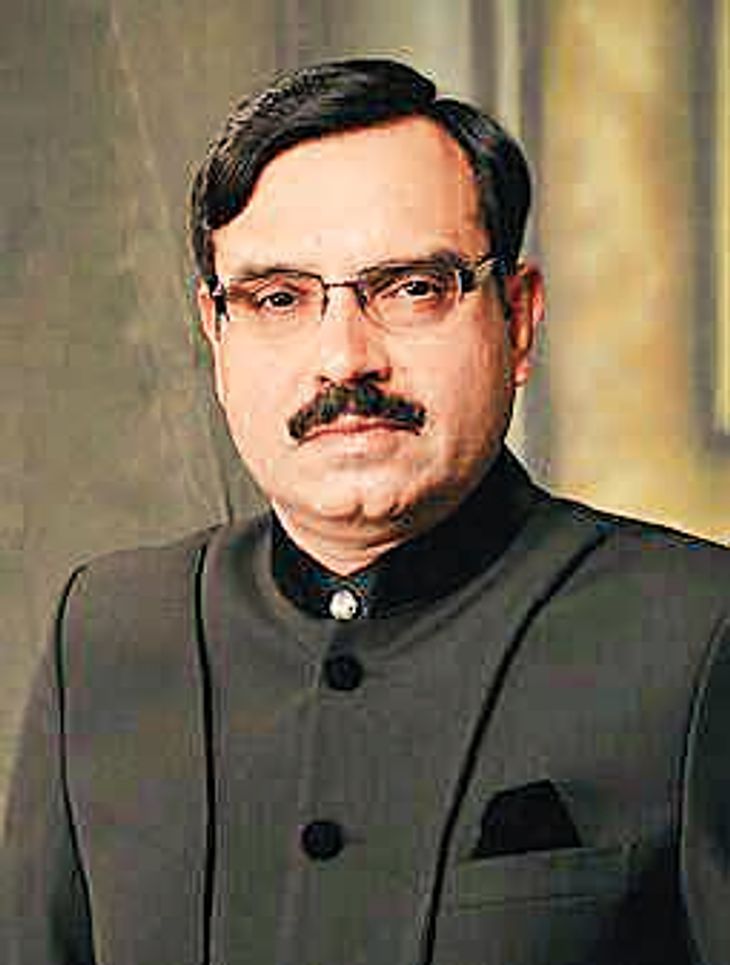 Floorwise registry closed for one year, traders are facing losses worth crores: Sanjay Vasudeva ...