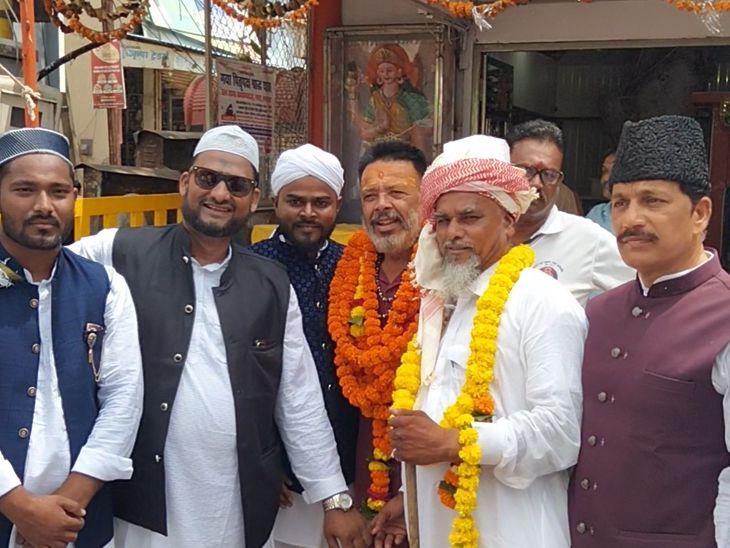 Chadari procession on Eid Miladunnabi: welcomed at many places ...