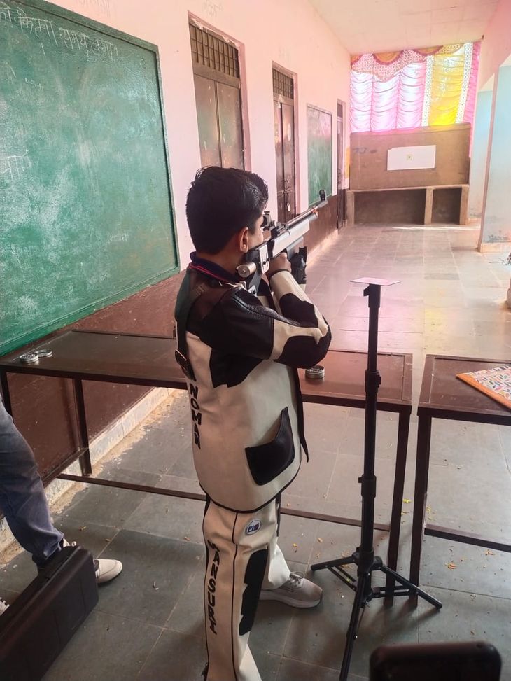 District level student rifle shooting competition begins