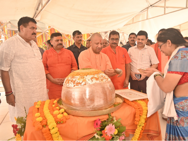 PM Narendra Modi's birthday celebration in Varanasi CM Yogi will cut PM ...