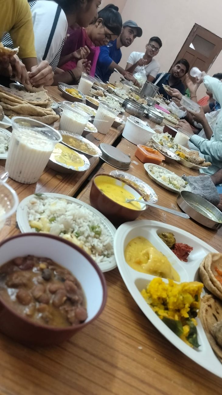 Science students prepared dishes in the Food Retreat program | फूड ...