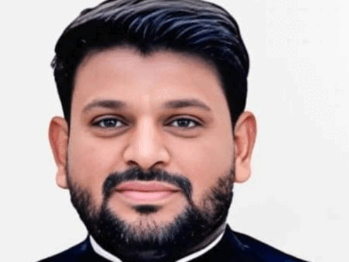 Gurugram Elections- Independent candidate Naveen Goyal versus BJP ...