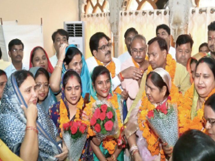 Accounts Committee: Party sent names in sealed envelopes, BJP's Sankhla ...