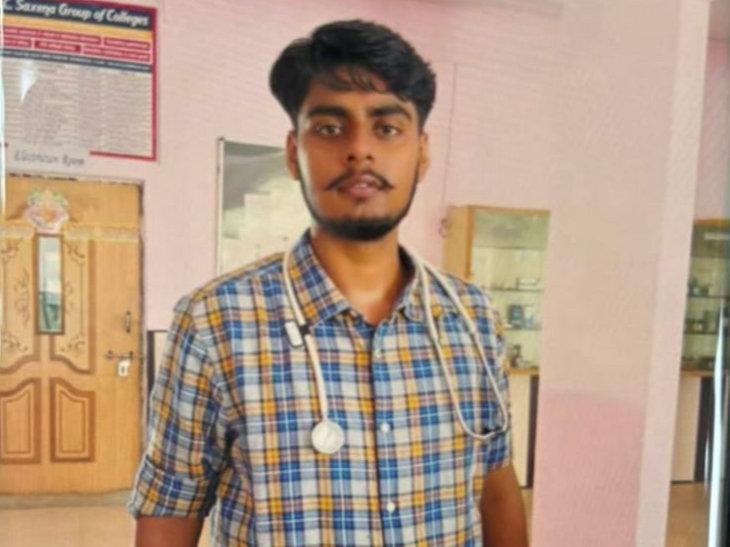 B-Pharma student died in road accident | लखनऊ में बाइक डिवाइडर से टकराई ...