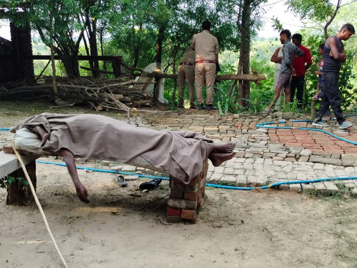 The body of a monk was found in the forest of Pinhat, with injury marks ...