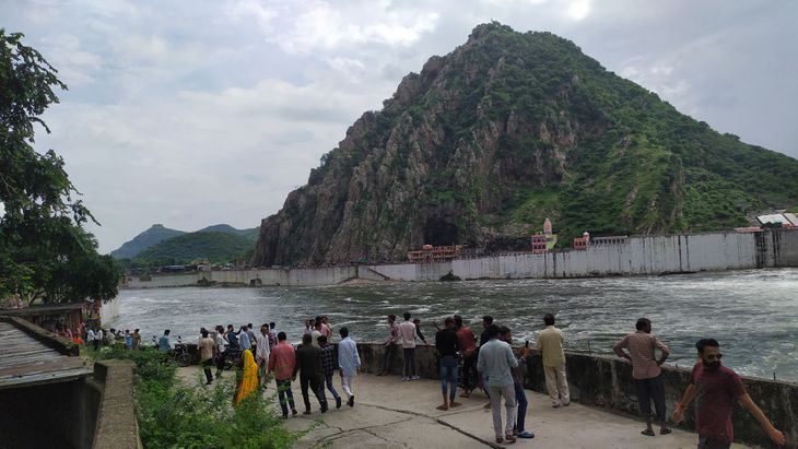 A bridge will be built on the Banas river near Bisalpur, 50 lakh rupees ...