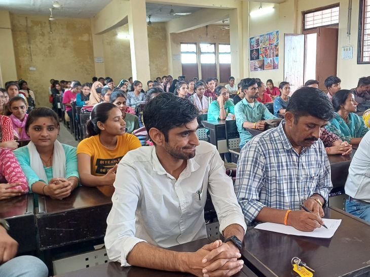 Cyber security workshop held at Susner College | सुसनेर कॉलेज में लगी ...