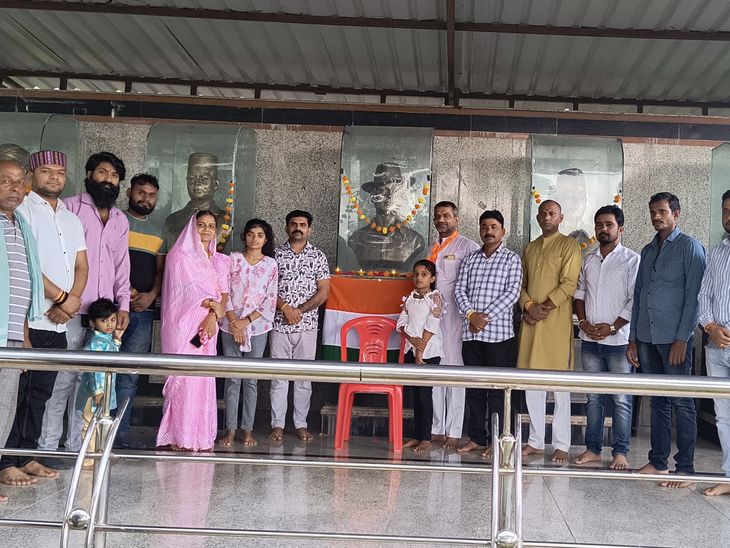 Martyr Bhagat Singh's birth anniversary was celebrated in Seoni Malwa ...