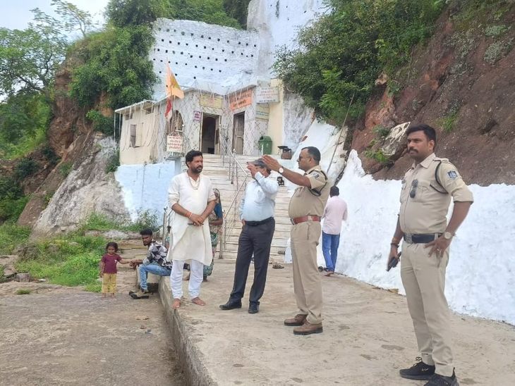 The Tehsildar reached the Jayanti Mata temple and inspected it ...