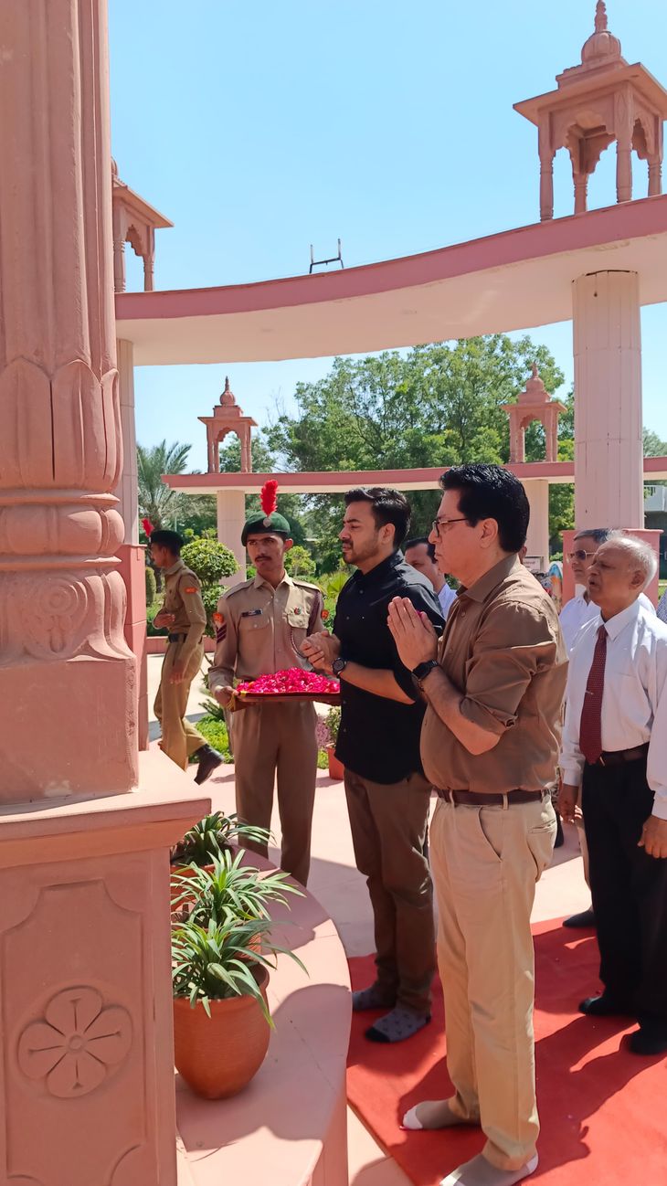 Tributes paid to Dr. S.S. Tantia, founder of Tantia Group on his death ...