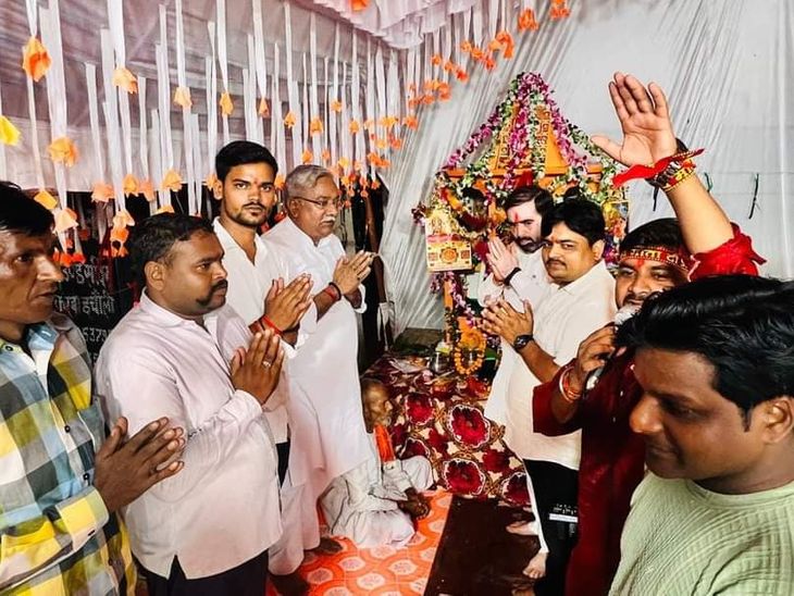 Durga Jagran held in Dera Raja during Sharadiya Navratri | डेरेराजा में ...