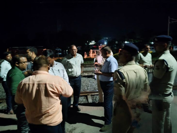A tanker bogie of a diesel-laden train parked at Labha station caught ...