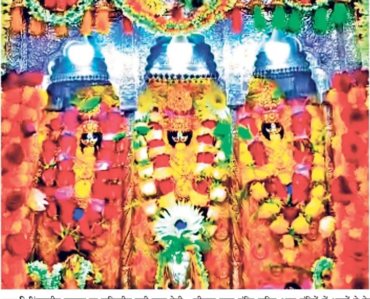 Sharadiya Navaratri: Devotees worshiped Maa Brahmacharini, lit lamps in ...
