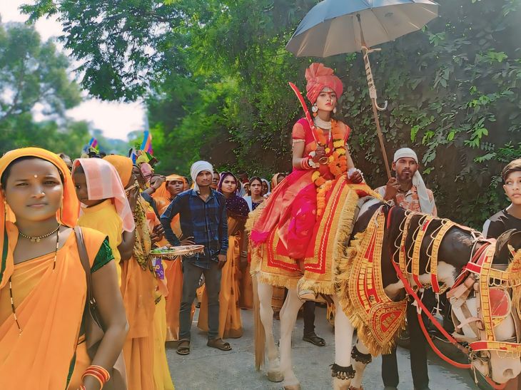 Gond society celebrated the 500th birth anniversary of Rani Durgavati ...