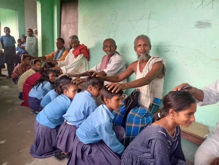 Roads damaged due to floods will be repaired soon | बाढ़ के कारण ...