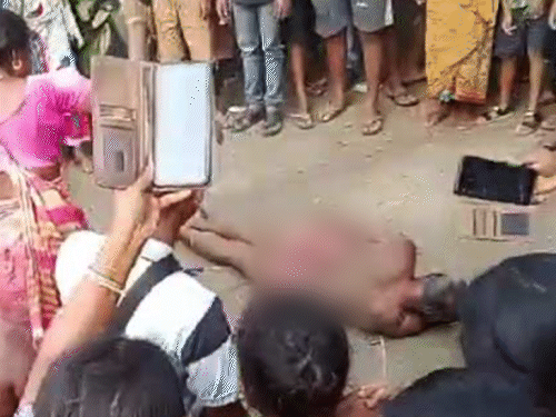 West Bengal Rape Case Protest; Rapist Beaten By Mob | Purba Medinipur