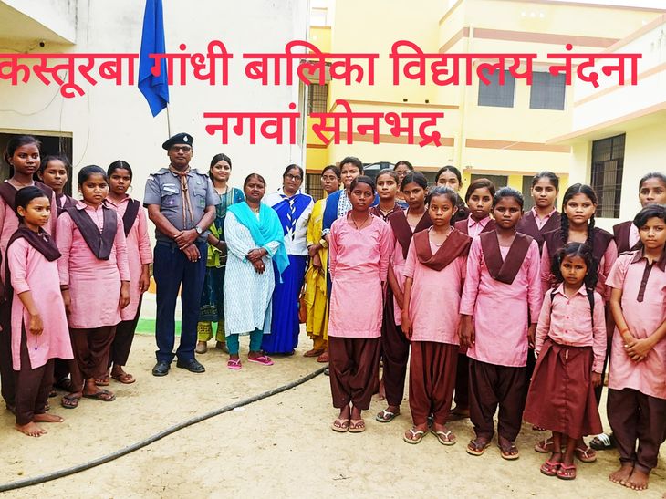 Scouts and guides in Sonbhadra cooked food without utensils | सोनभद्र ...