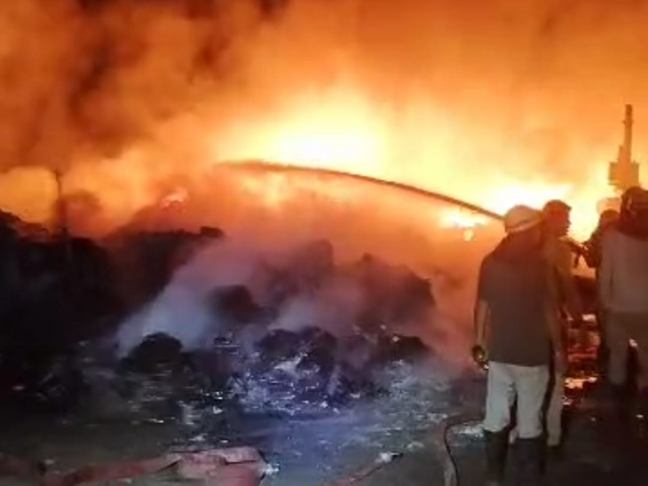 Jaipur Plastic Recycle Factory Fire Accident Photos | Sarna Dungar ...