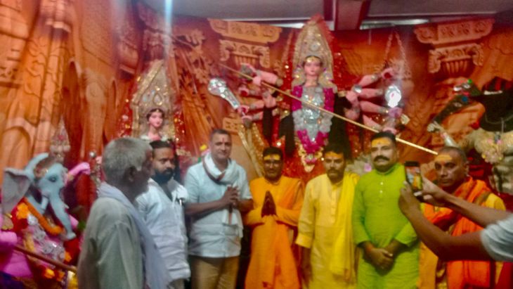 MP inaugurated the huge entrance gate of Durga Mata in Garh Bhadwar ...