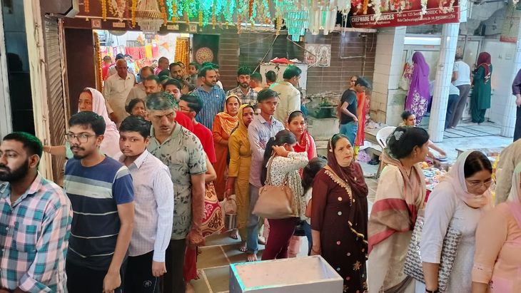 The fast was broken by performing Kanjak Puja, crowd of devotees ...