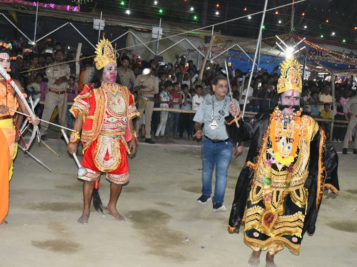After the victory procession in Badaun, Lord Rama killed Ravana ...