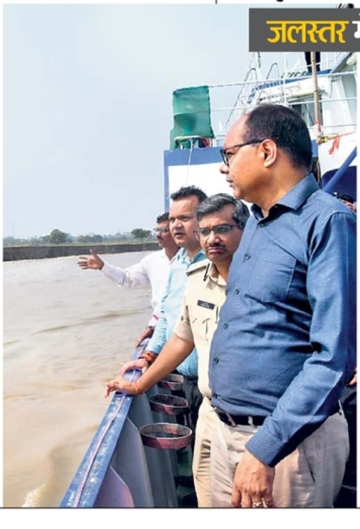 Bansghat, Rajapur Ghat, LCT Ghat, Pahelwan Ghat are dangerous due to ...