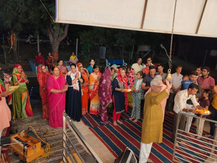 On the occasion of Sharad Purnima festival, 21 kg of kheer was offered ...