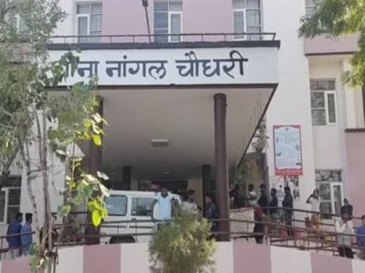 mahendragarh bullets fired at two places crime news | महेंद्रगढ़ में दो ...