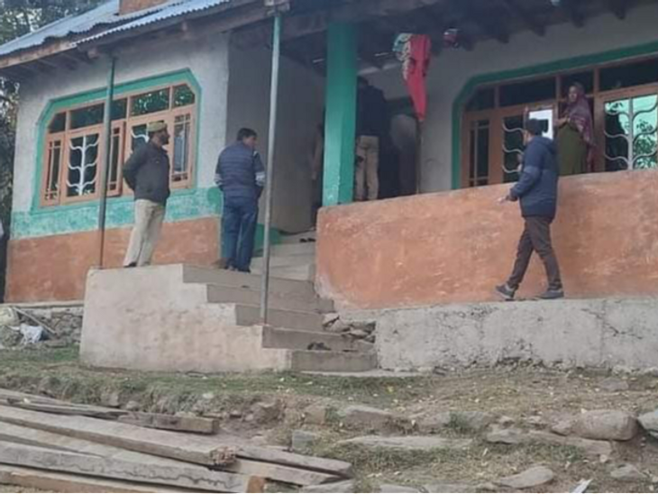 Kashmir Valley CIK Raid; Pakistani Terrorists Handler Recruitment ...