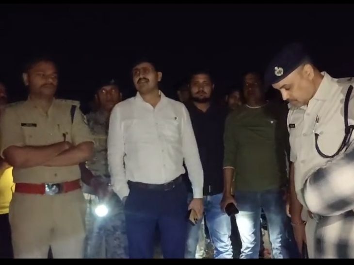 KATIHAR NEWS, BIHAR NEWS, DM-SP inspected Chhath Ghat | DM-SP ने छठ घाट ...