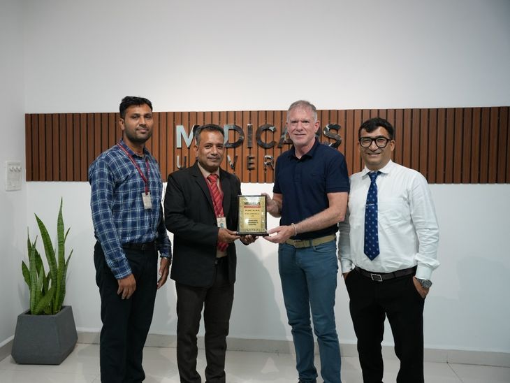 Professor Daniel Adams of USA welcomed at Medicaps University ...