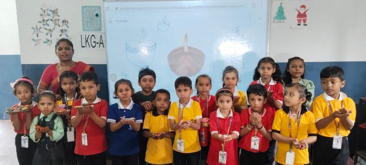 1500 children participated in the painting competition | पेंटिंग ...
