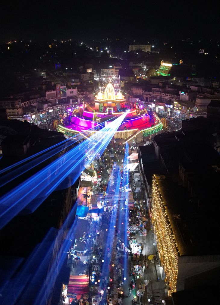 The laser light could not reach the Bala Quila | बाला किला तक नहीं ...