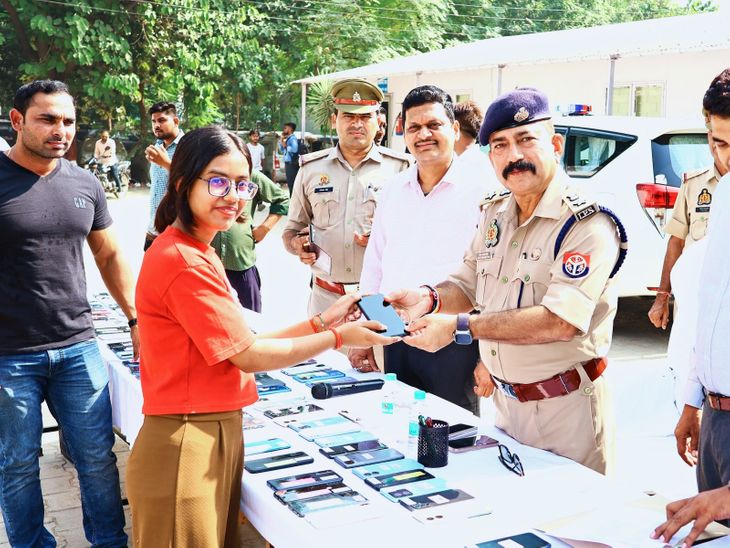 Hapur police gave Diwali gift