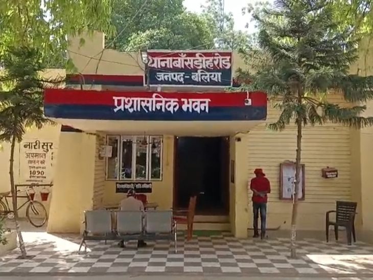 Accusation leveled on mother's lover in Bansdih | बांसडीह में मां के ...