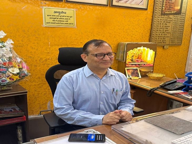 UP - Lucknow - Dr. NB Singh becomes the new CMO of Lucknow, was holding ...