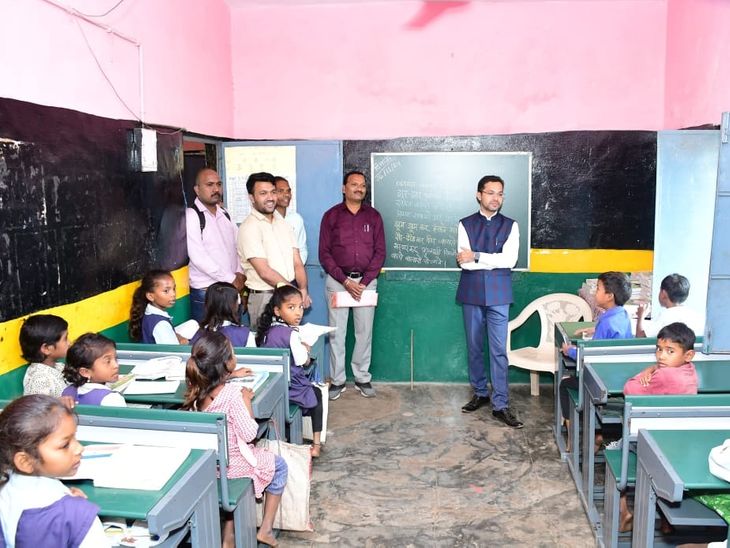 The collector visited Timarni development block