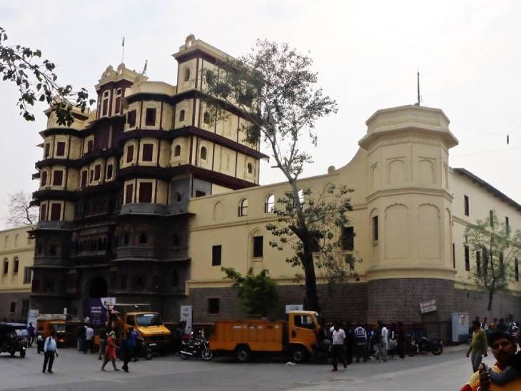 Leakage in Indore's Rajwada renovated for 20 crores | 20 करोड़ रुपए से ...