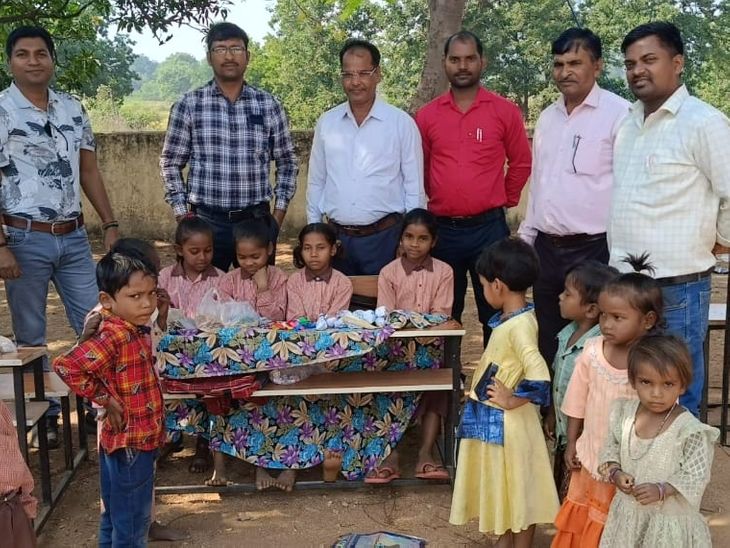 A fair was organized in the Anganwadi on Children's Day in Babhani ...