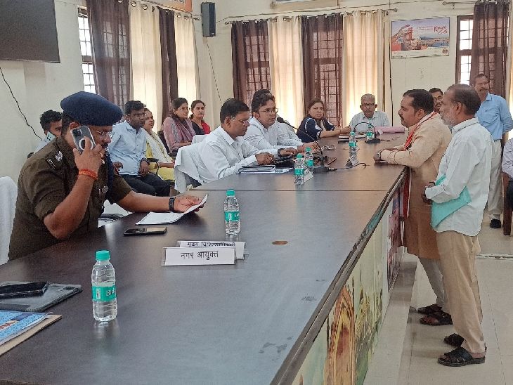 Complete Solution Day Lucknow DM Sadar Commissioner Mohanlalganj tahsil ...