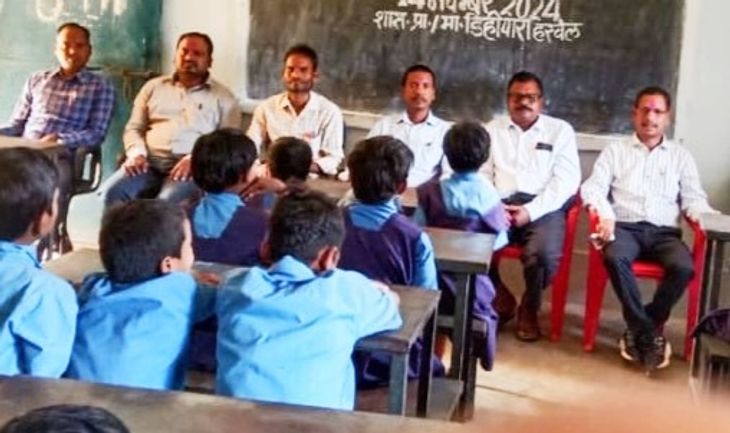 Children's Day was celebrated in the schools of Makdi and Harvel ...