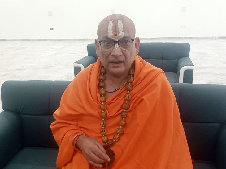 Storyteller Govindacharya Gupteshwar reached Ayodhya | अयोध्या पहुंचे ...