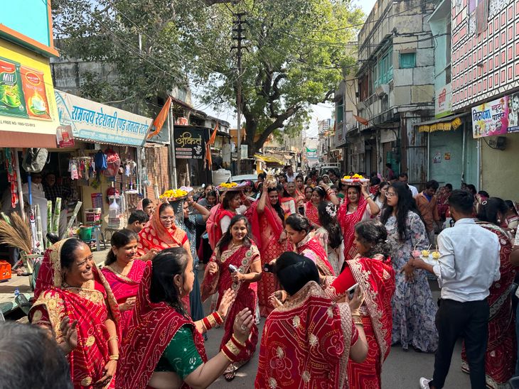Religious flag hoisted on two more temples including Jain Shwetambara ...