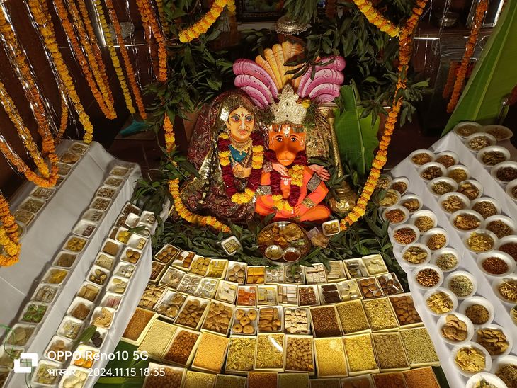 Fifty-six offerings were made to south-facing Hanumanji, a flower ...