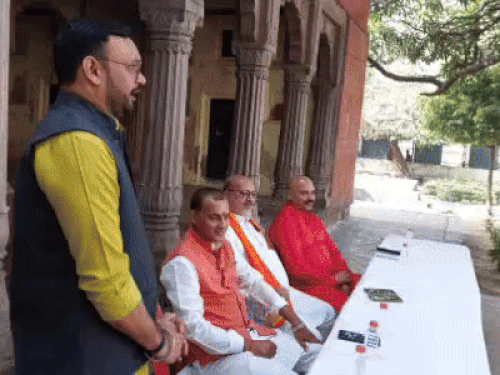 Varanasi A meeting of Hindu organizations was held in Varanasi | 'हिंदू ...