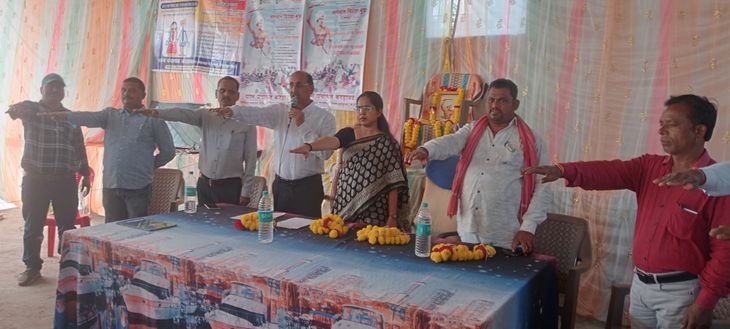 Tribal Day: Pledge of cleanliness and de-addiction administered ...